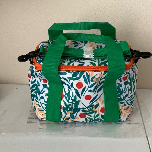 Bags | Avon Tropical Insulated Bag | Poshmark